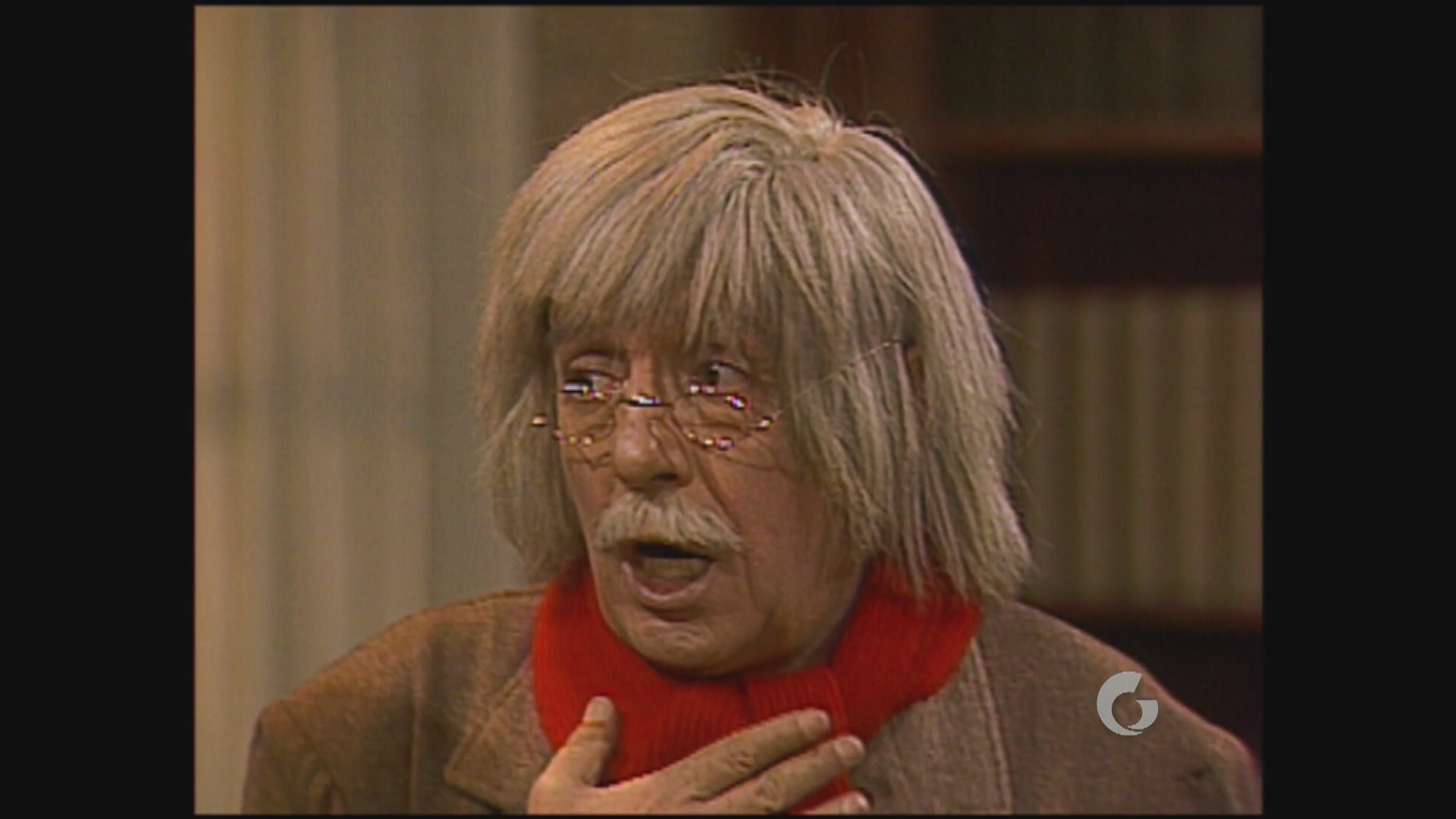 El Dr. Chapatín está confundido - Univision