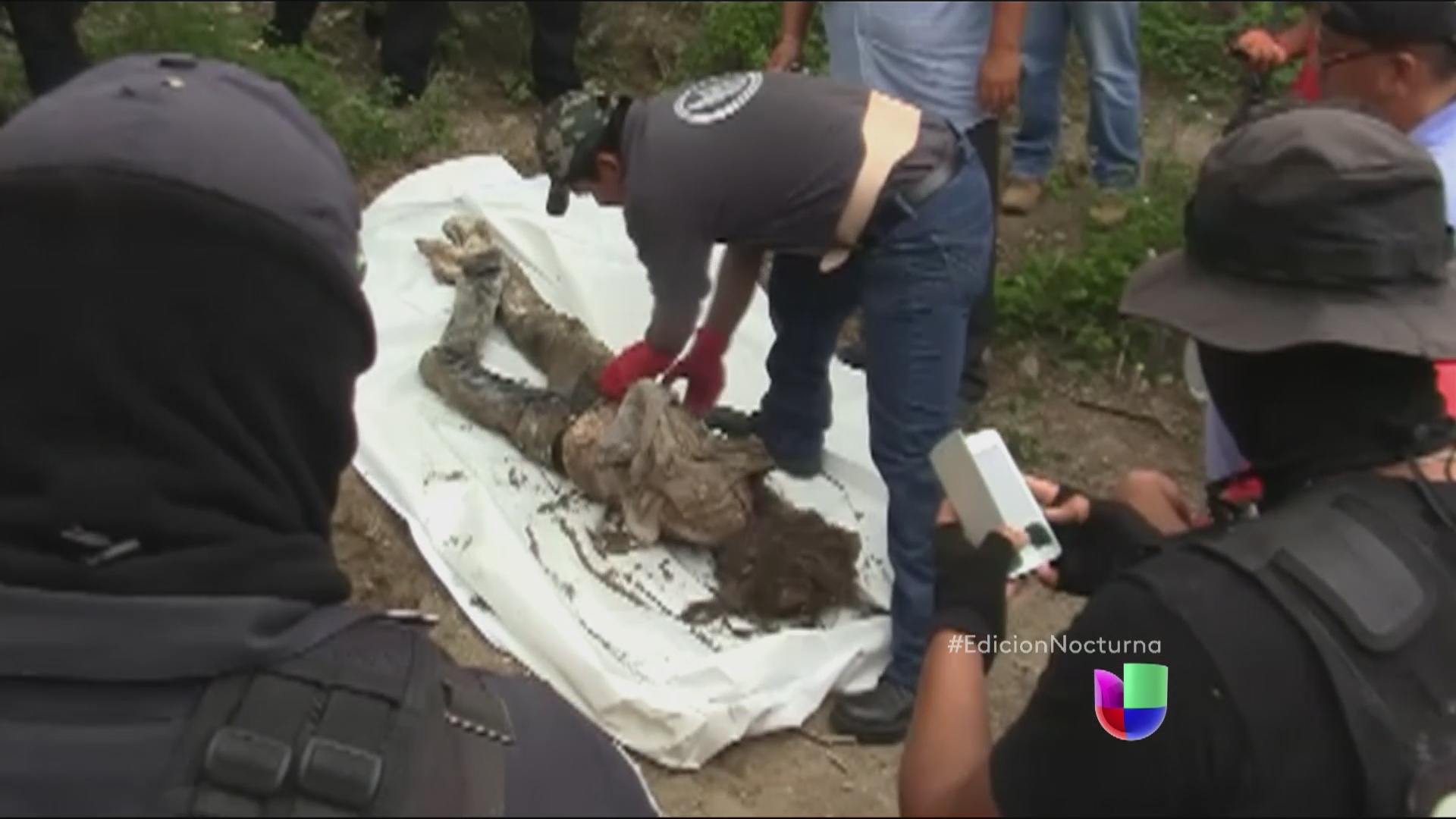 Macabro hallazgo en México - Univision Macabro hallazgo en México - Univision