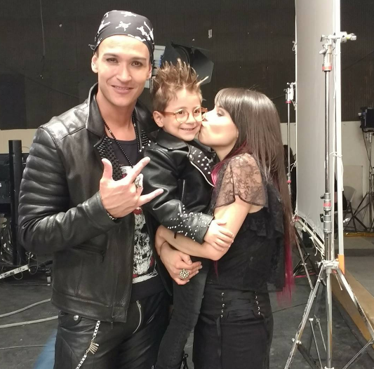 La ternura del 'Morris', el niño 'darks' de Vecinos - Univision